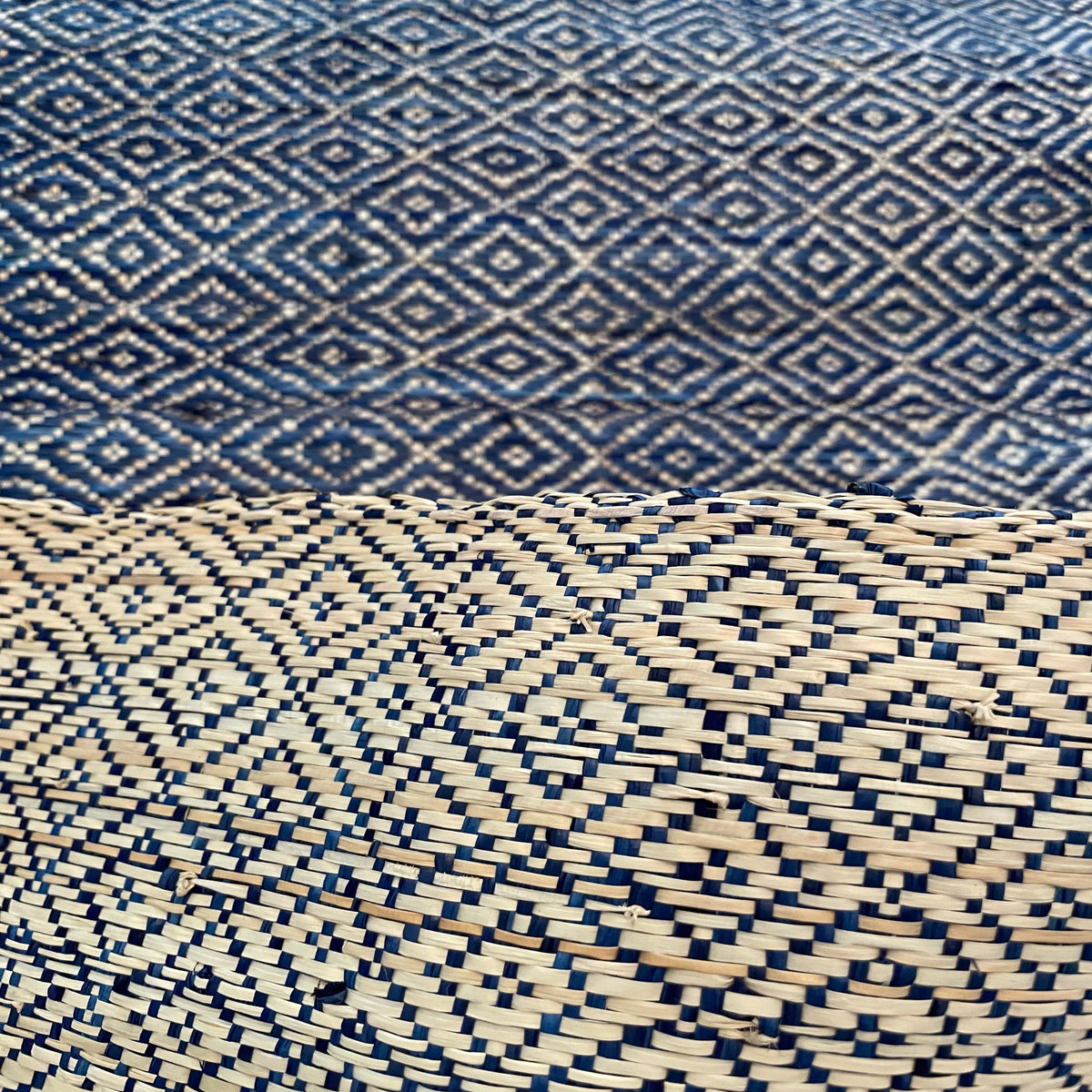 Raffia table runner | UniqueWorldDesign – Unique! -World Design-